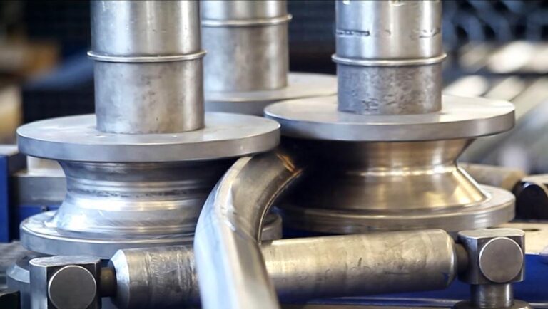 Cintrage, roulage, travail du tube et de profilé métallique - TECNOCURVE